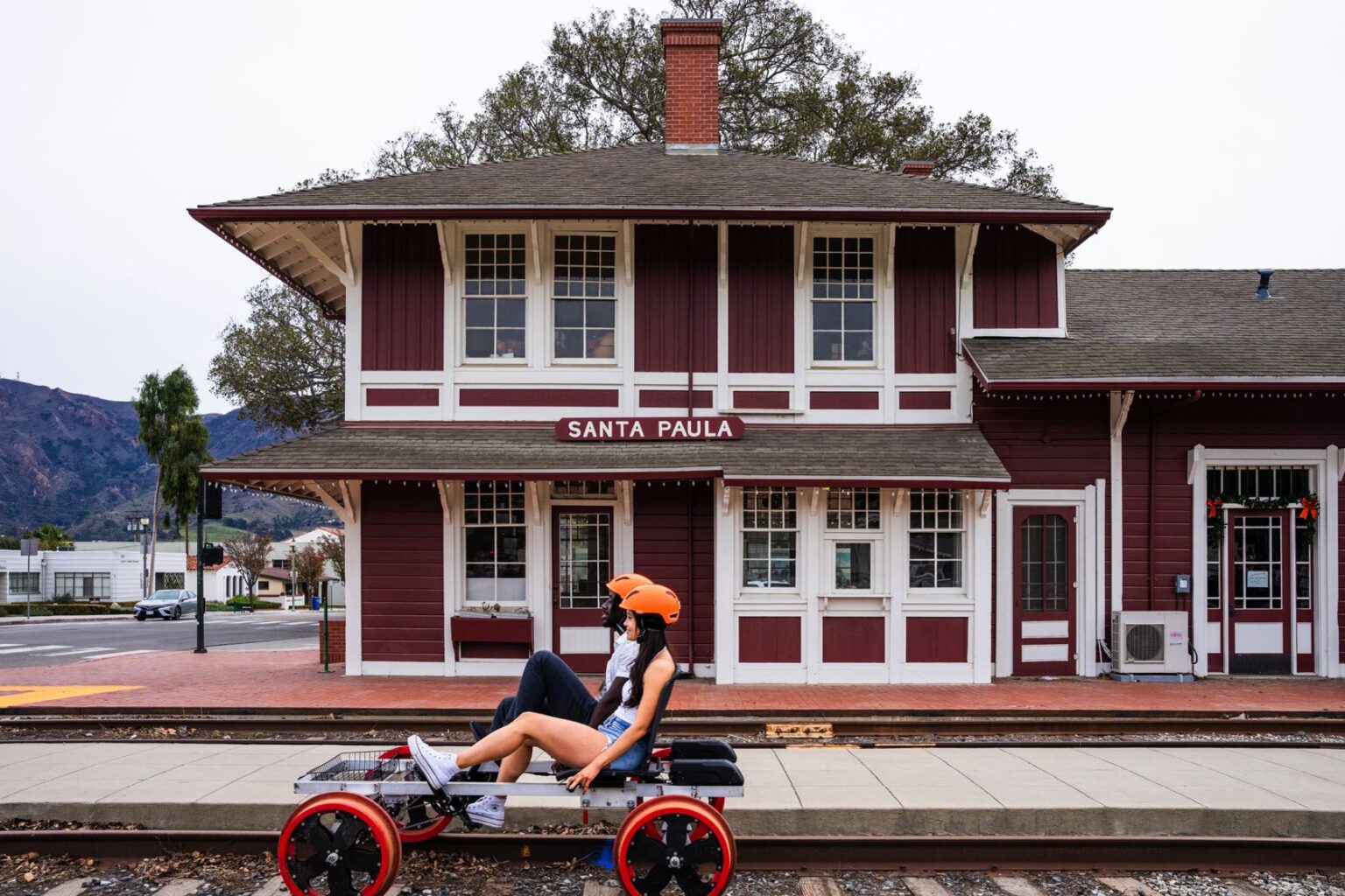 The Sunburst – Los Angeles and Ventura Counties' Railbike Experience in the Groves